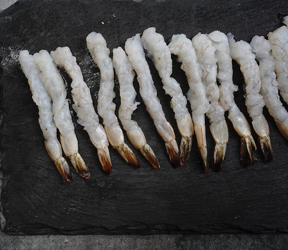 Frozen Nobashi Ebi 21/25 (Tempura Shrimp, Peeled, Tail-on) -383g